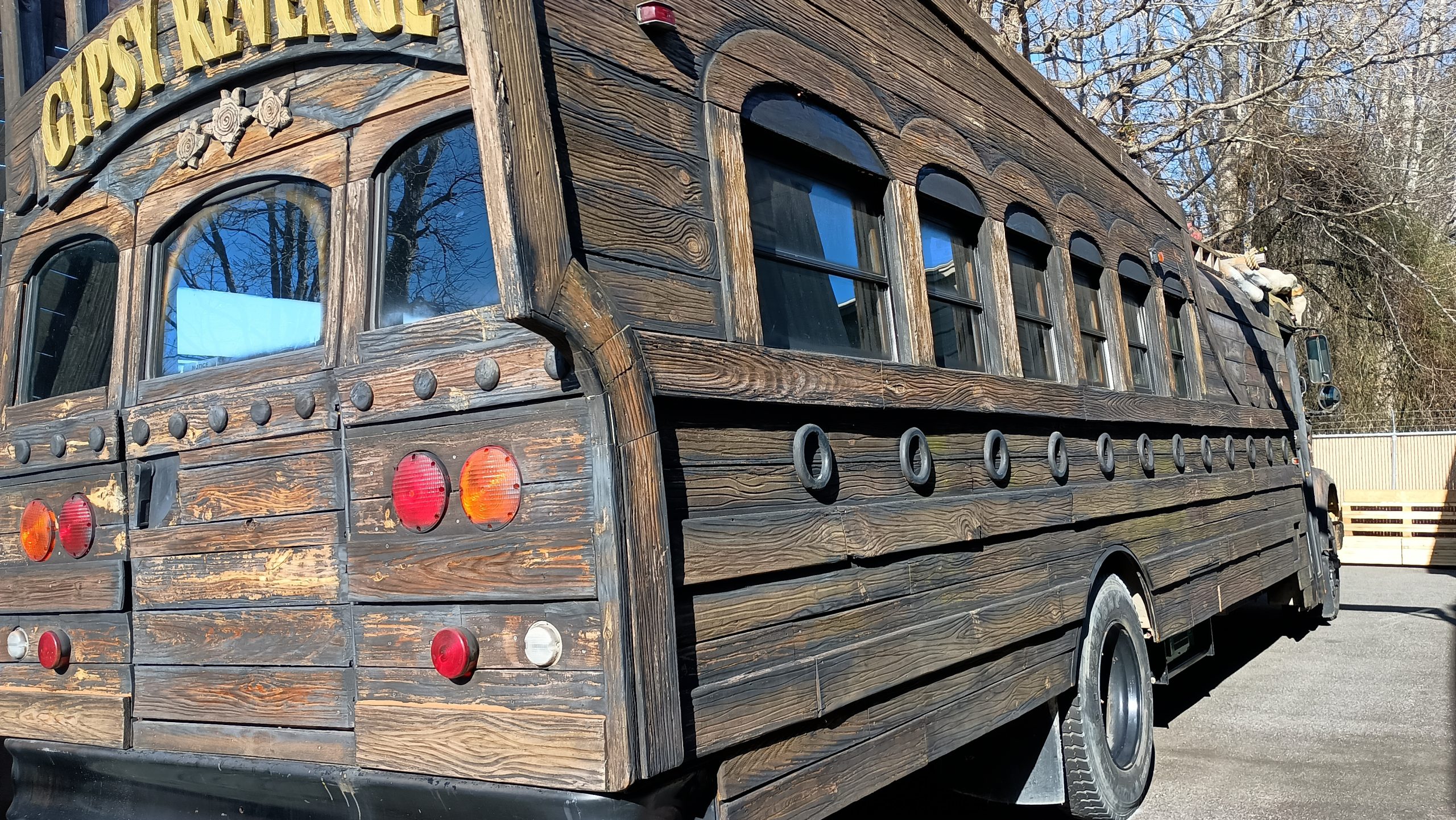 Pirate-Bus-5 | Bus Trader